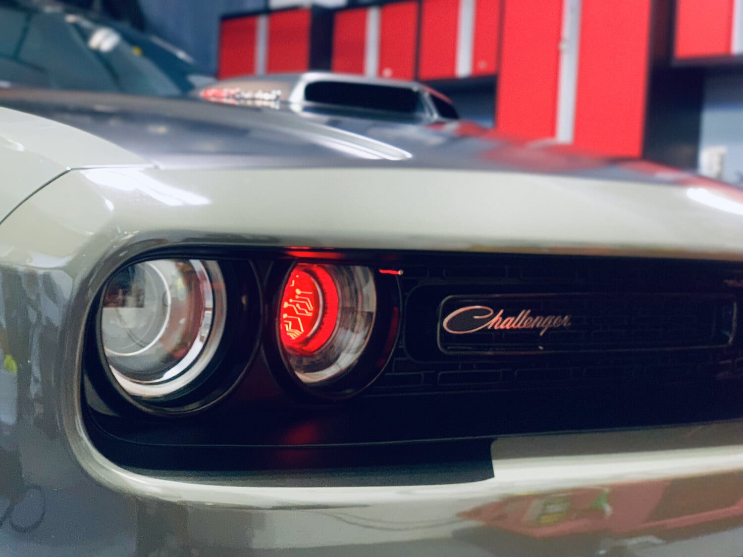 Illuminated colorchange LED Intake Tubes for Dodge Challenger – Speed ...